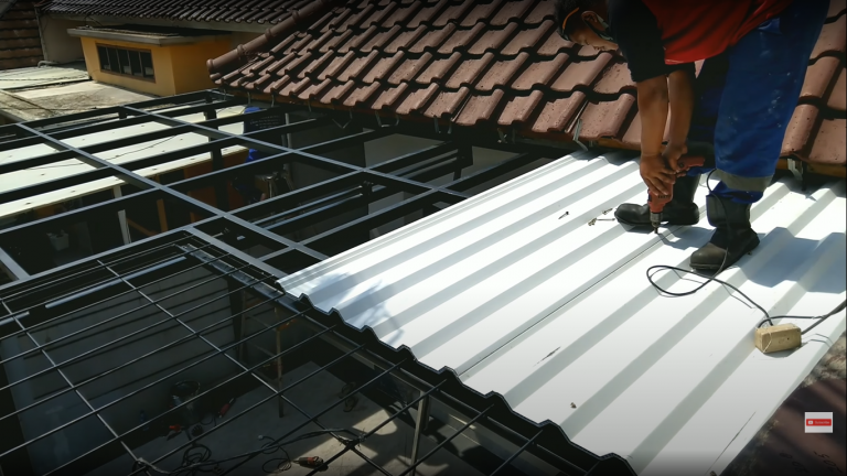 Tips Agar Atap uPVC Anda Tahan Lama - PT Impack Pratama Industri Tbk